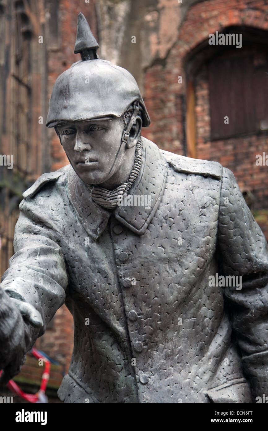 World war one german soldier statue hi-res stock photography and images ...