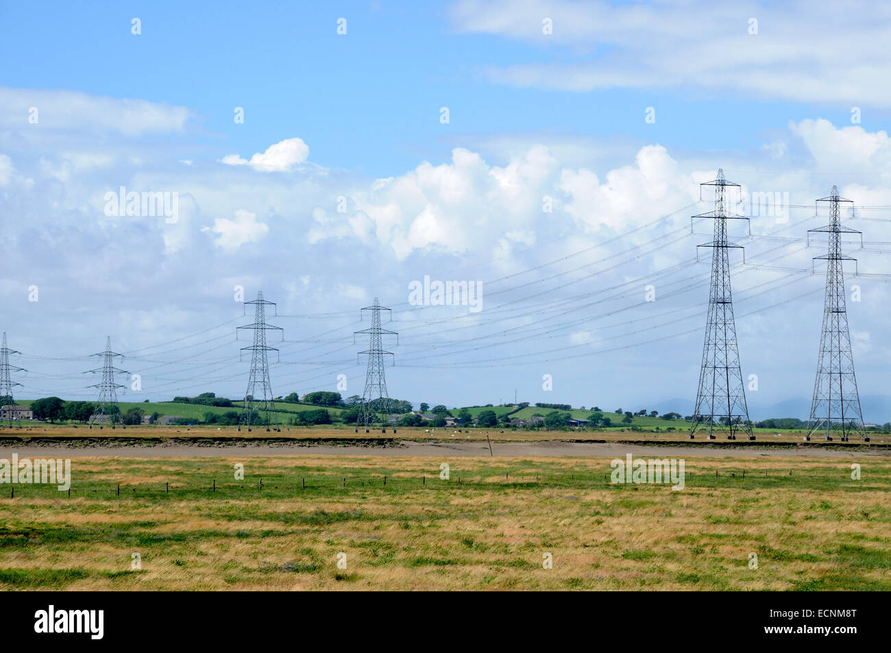 Sea pylons hi-res stock photography and images - Alamy