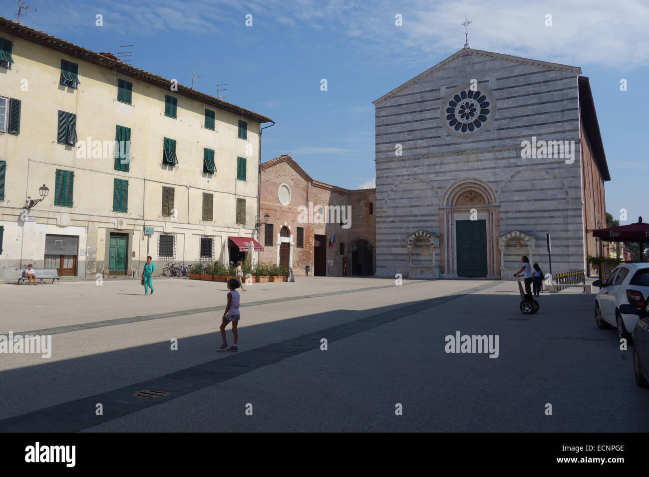 travel photography, shot of children playing an Italian piazza Stock ...