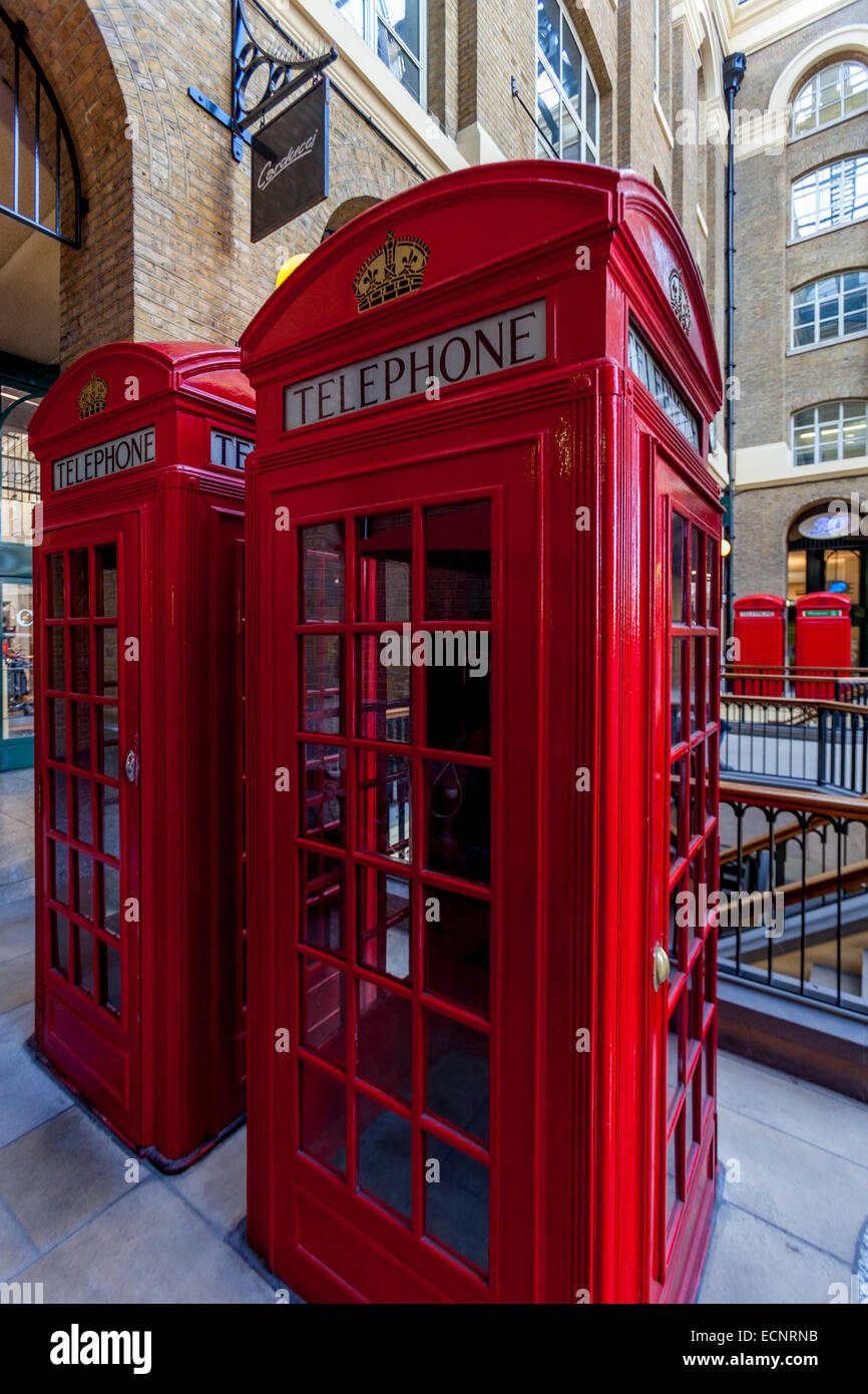 Traditional telephone boxes hi-res stock photography and images - Alamy