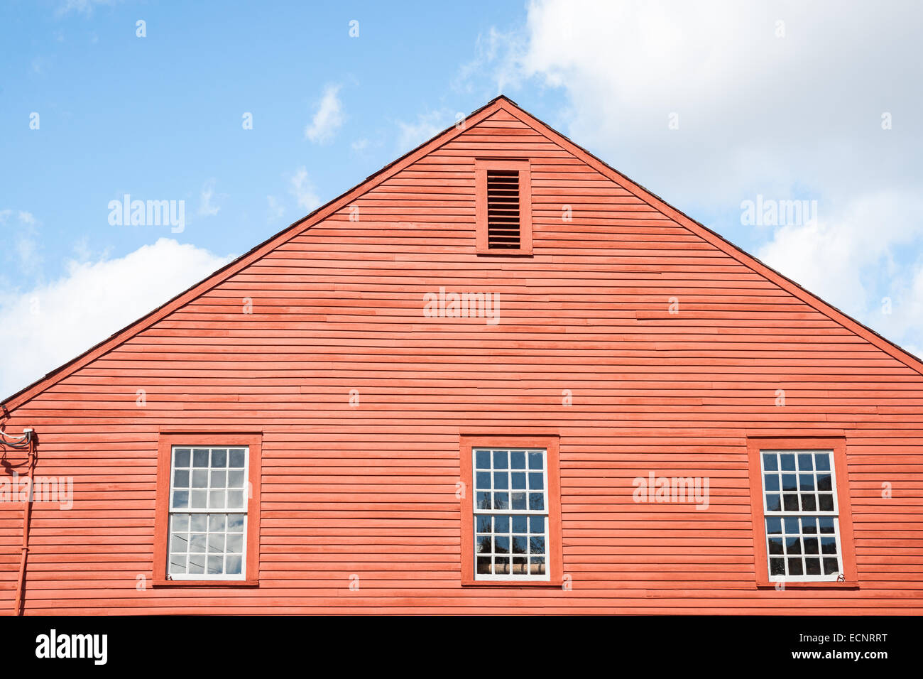Weather board hi-res stock photography and images - Alamy