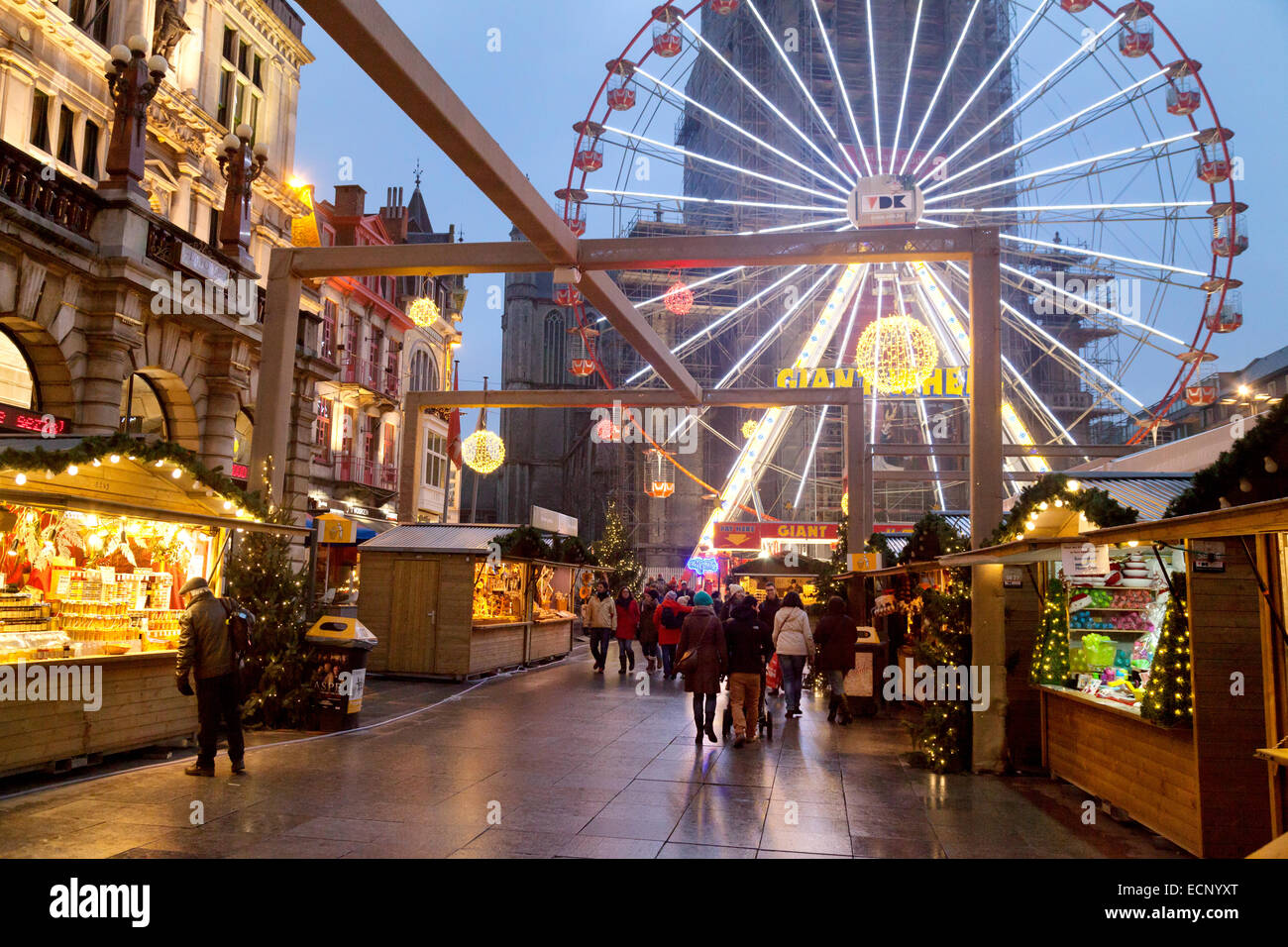 The big wheel and stalls at the Ghent Christmas Market at dusk, Ghent ...