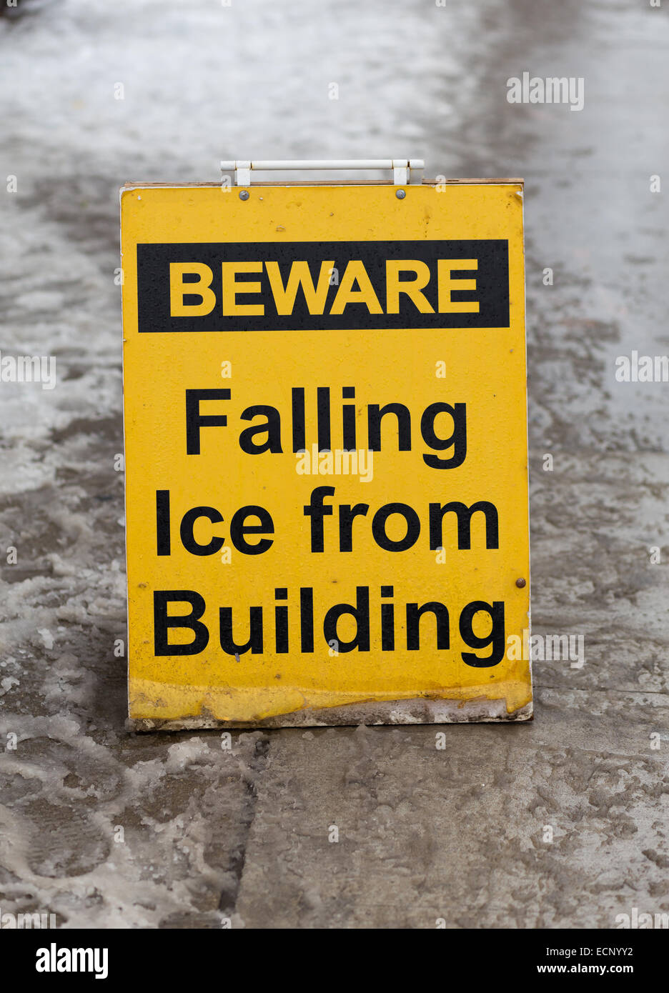 Danger falling ice sign hi-res stock photography and images - Alamy