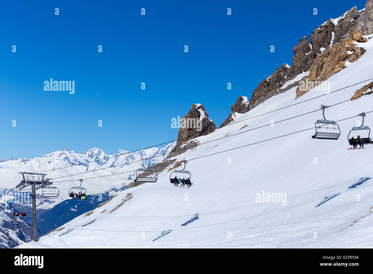 Chairlift on a ski resort Stock Photo - Alamy