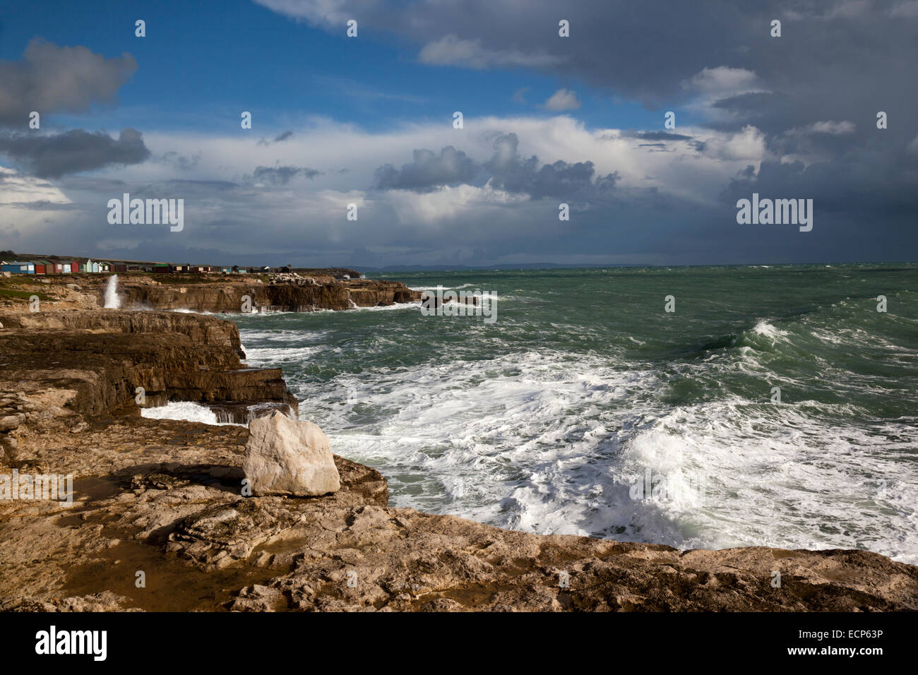 Rough seas rocks hi-res stock photography and images - Alamy