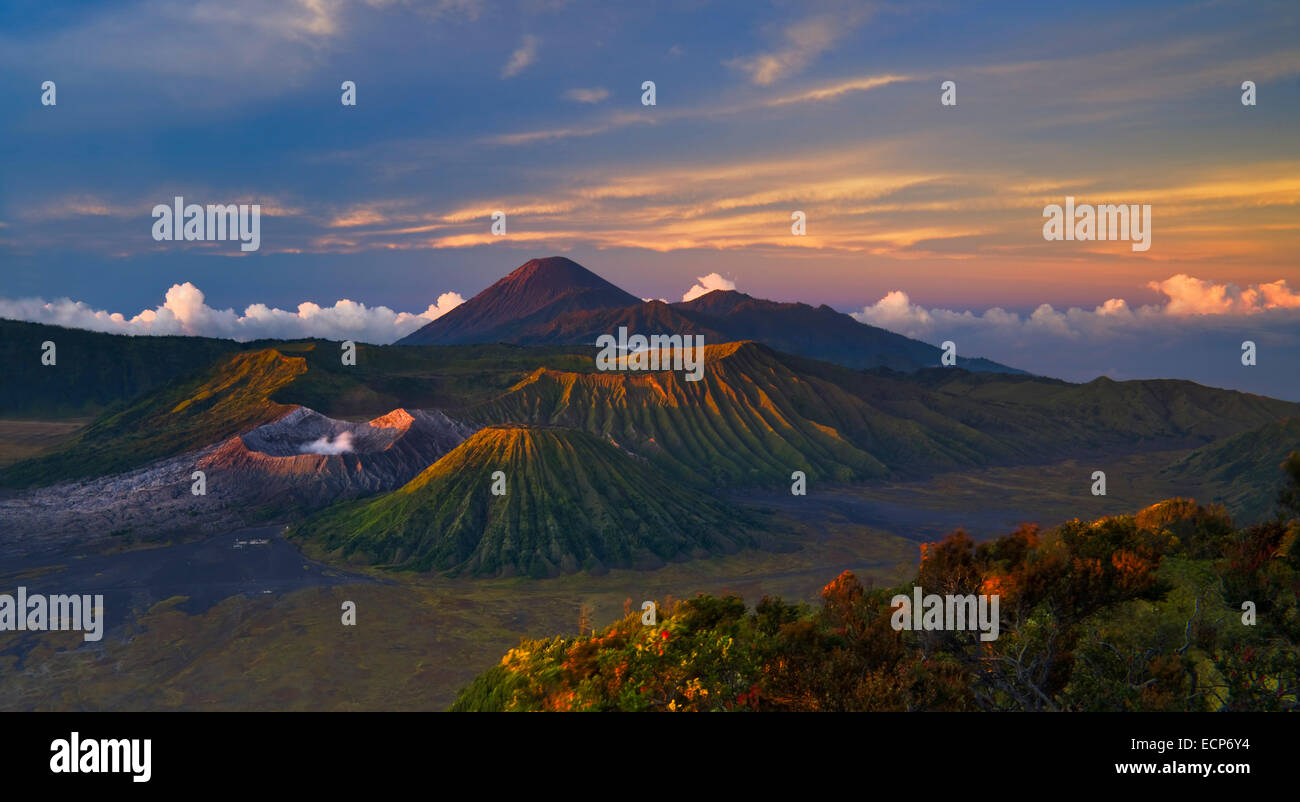 Mount bromo at sunset hi-res stock photography and images - Alamy