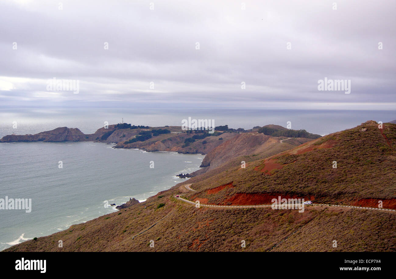 hwy 1 road leading to Fort Cronkhite and Rodeo beach in Marin County ...