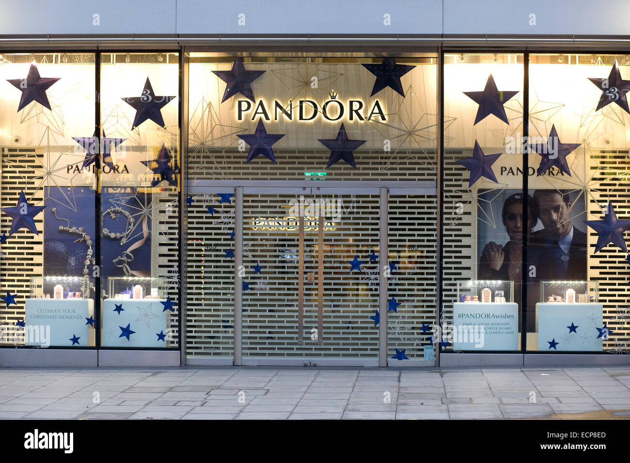 Pandora Store Stock Photos & Pandora Store Stock Images - Alamy