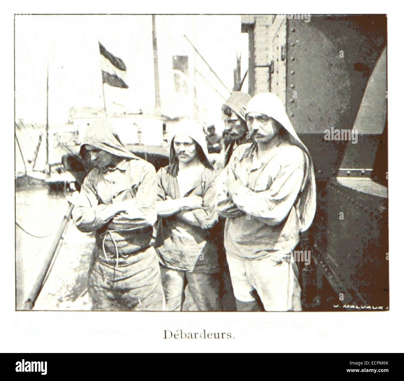 Dock workers at port Cut Out Stock Images & Pictures - Alamy