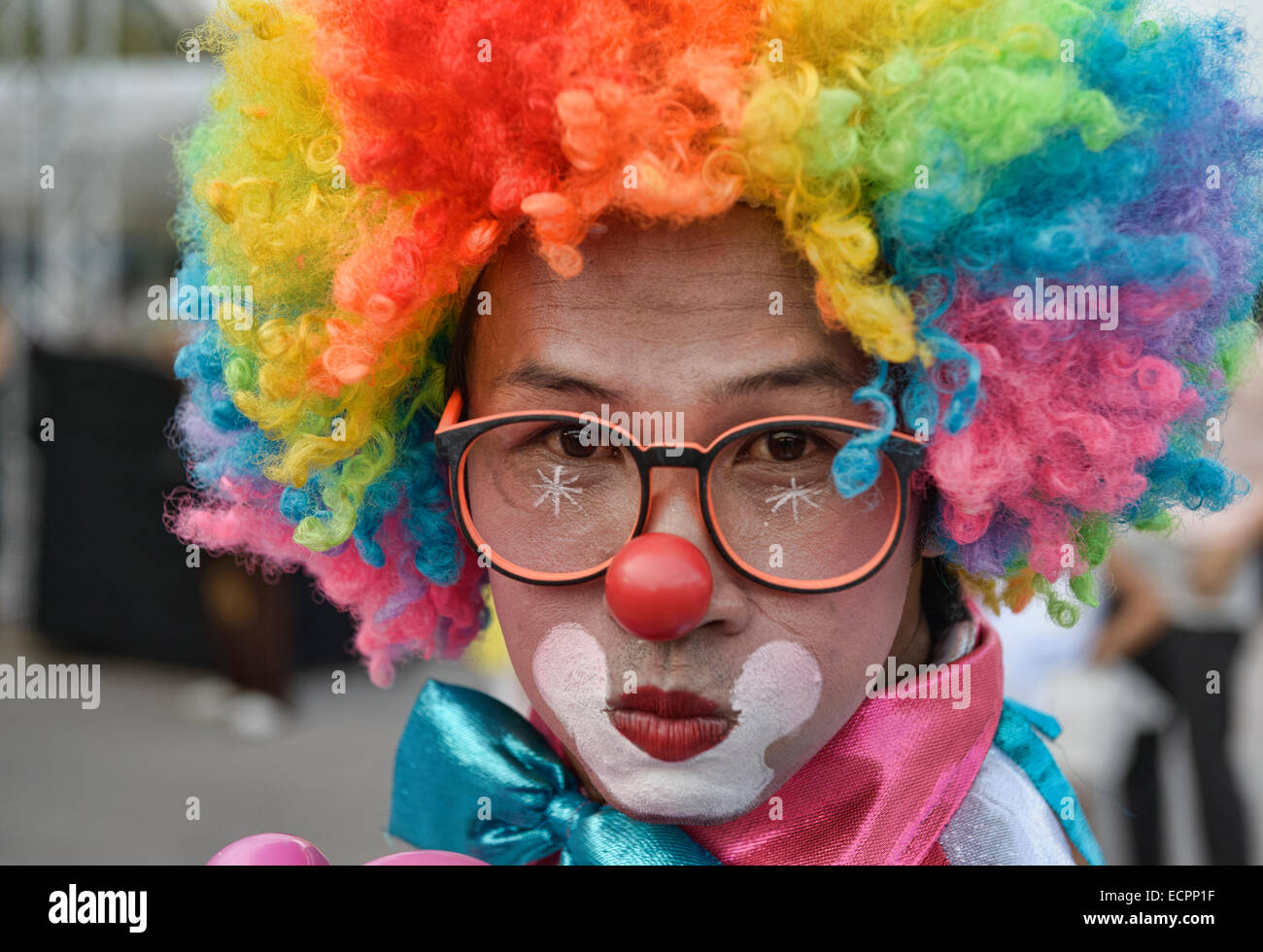 Clown performing at the World Puppet Festival, Bangkok, Thailand Stock ...