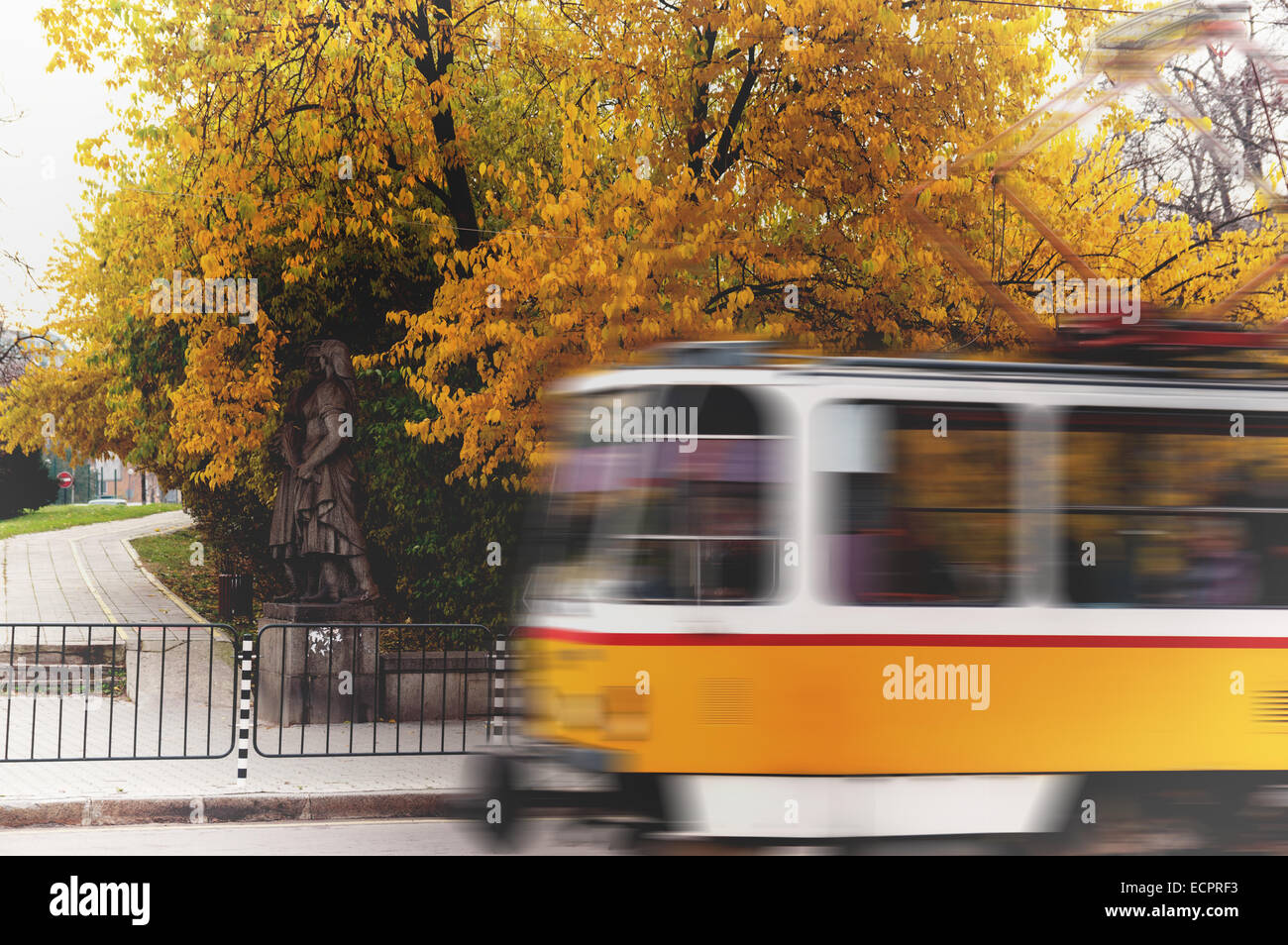 Sculpture movement transport hi-res stock photography and images - Alamy