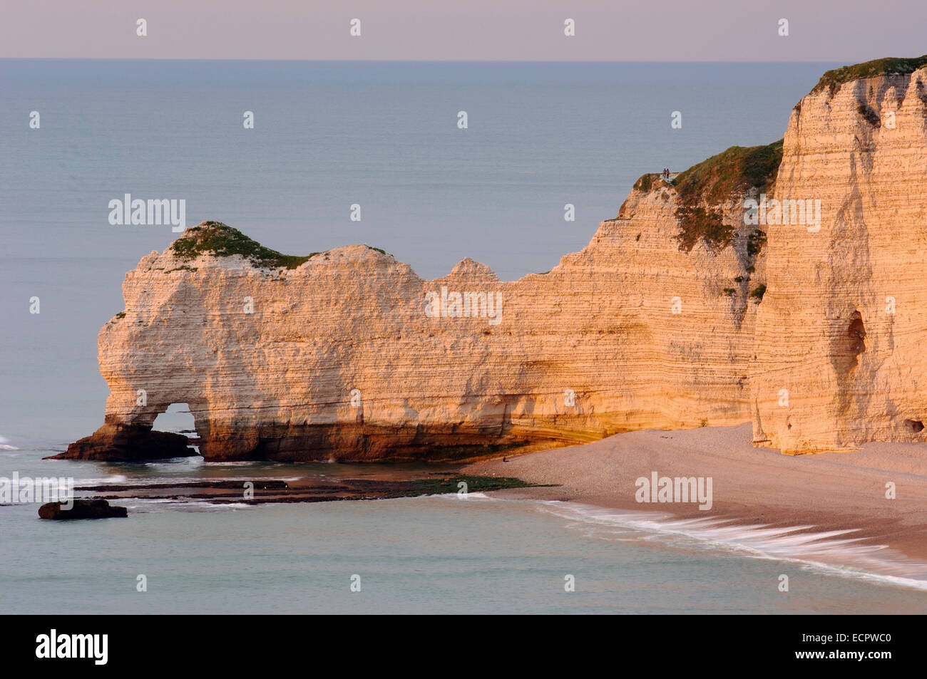 Etretat sunset photo hi-res stock photography and images - Alamy
