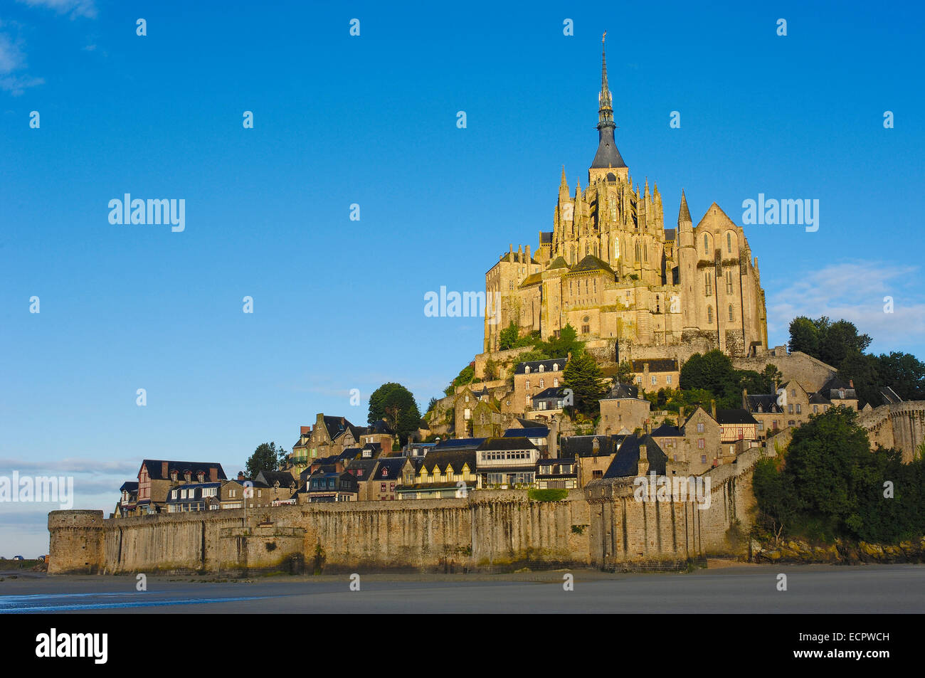 Well known french abbey hi-res stock photography and images - Alamy