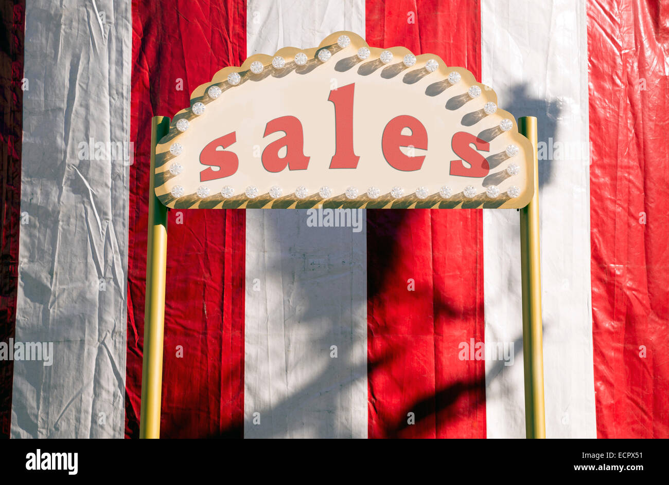 Red sales sign hi-res stock photography and images - Alamy