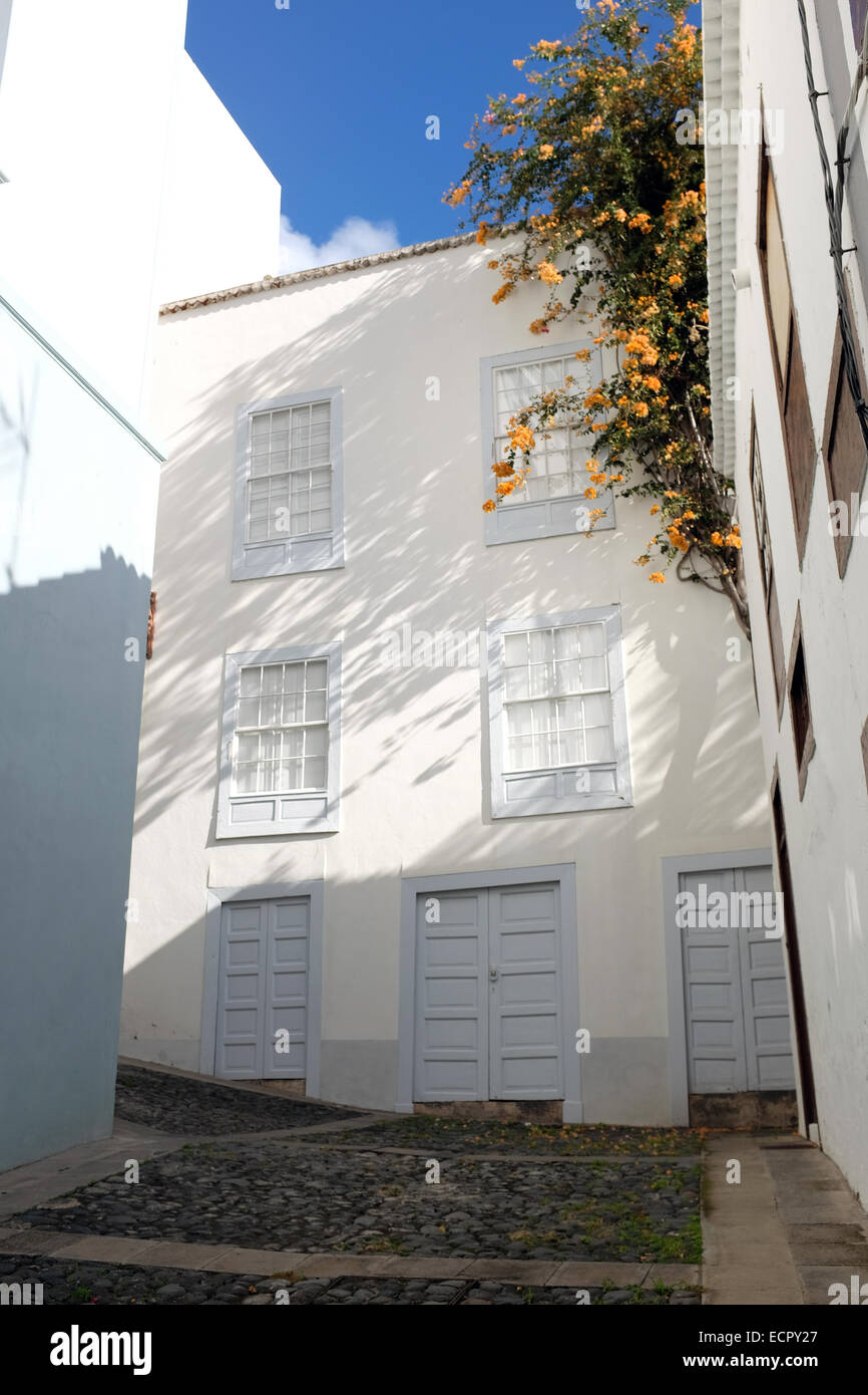 Whitewashed Whitewash White Wash High Resolution Stock Photography and ...