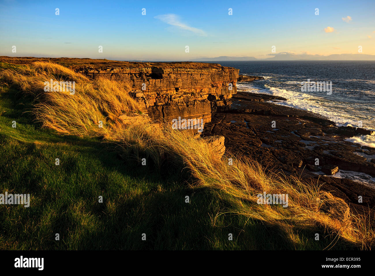 Kilcar donegal coast ireland hi-res stock photography and images - Alamy