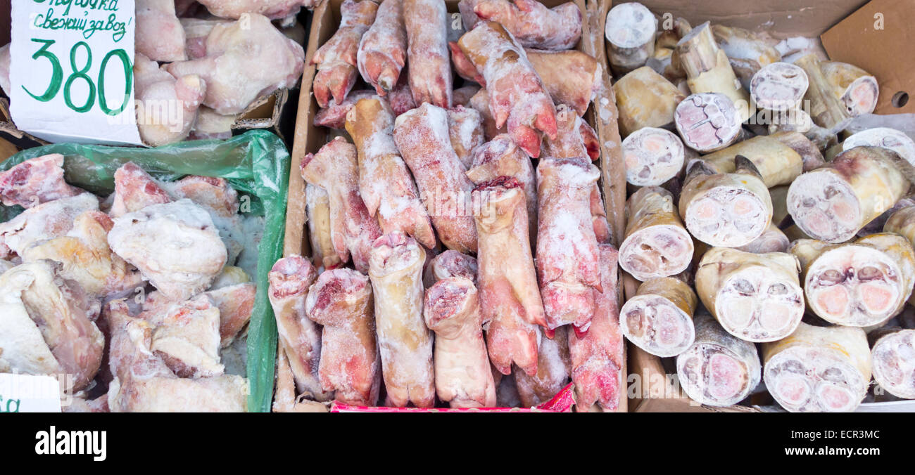 Frozen fish hi-res stock photography and images - Alamy