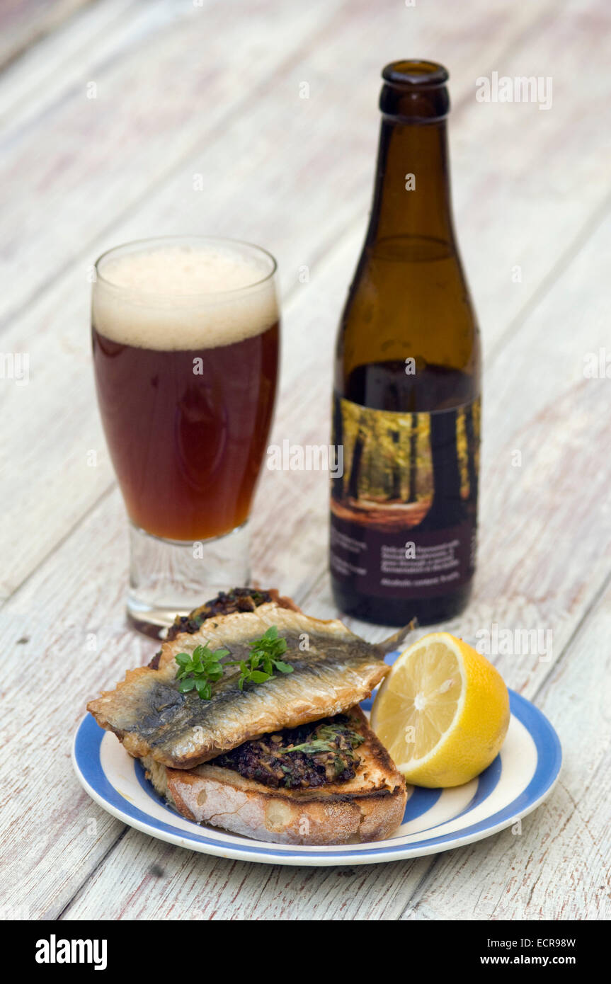 Sardine on toast hi-res stock photography and images - Alamy