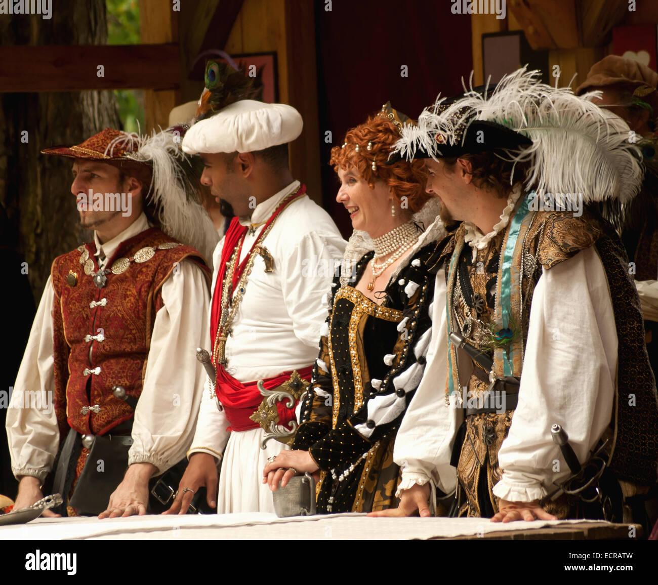 Renaissance queen hi-res stock photography and images - Alamy