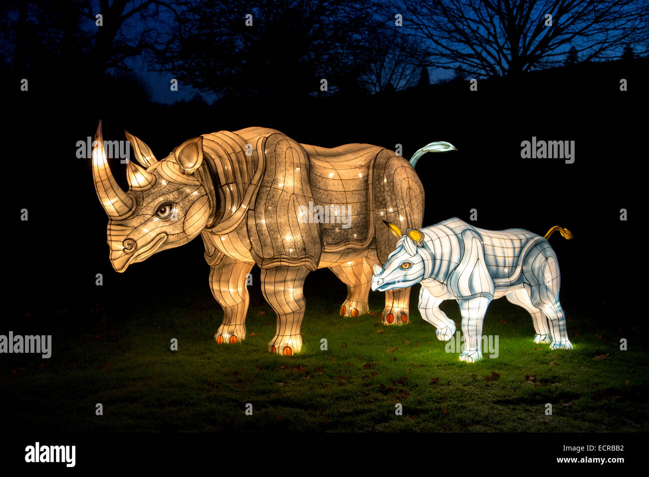 Longleat Festival of Light, Chinese Lion Lanterns Display at Longleat ...