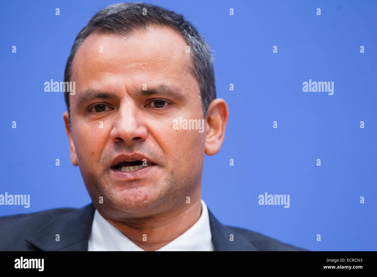 Berlin, Germany. 18th Dec, 2014. Sebastian Edathy gives statement and ...