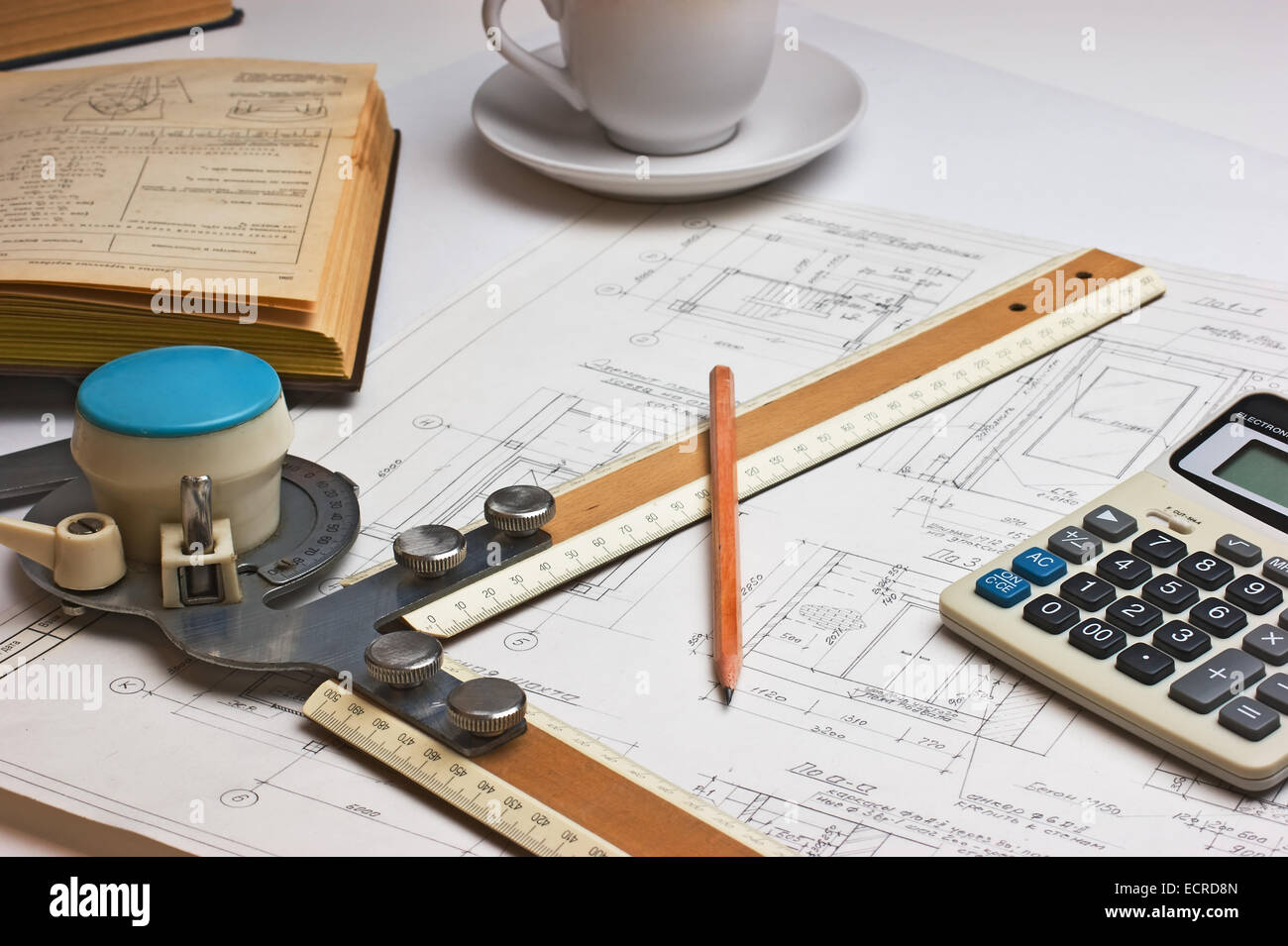 Old apparatus hi-res stock photography and images - Alamy