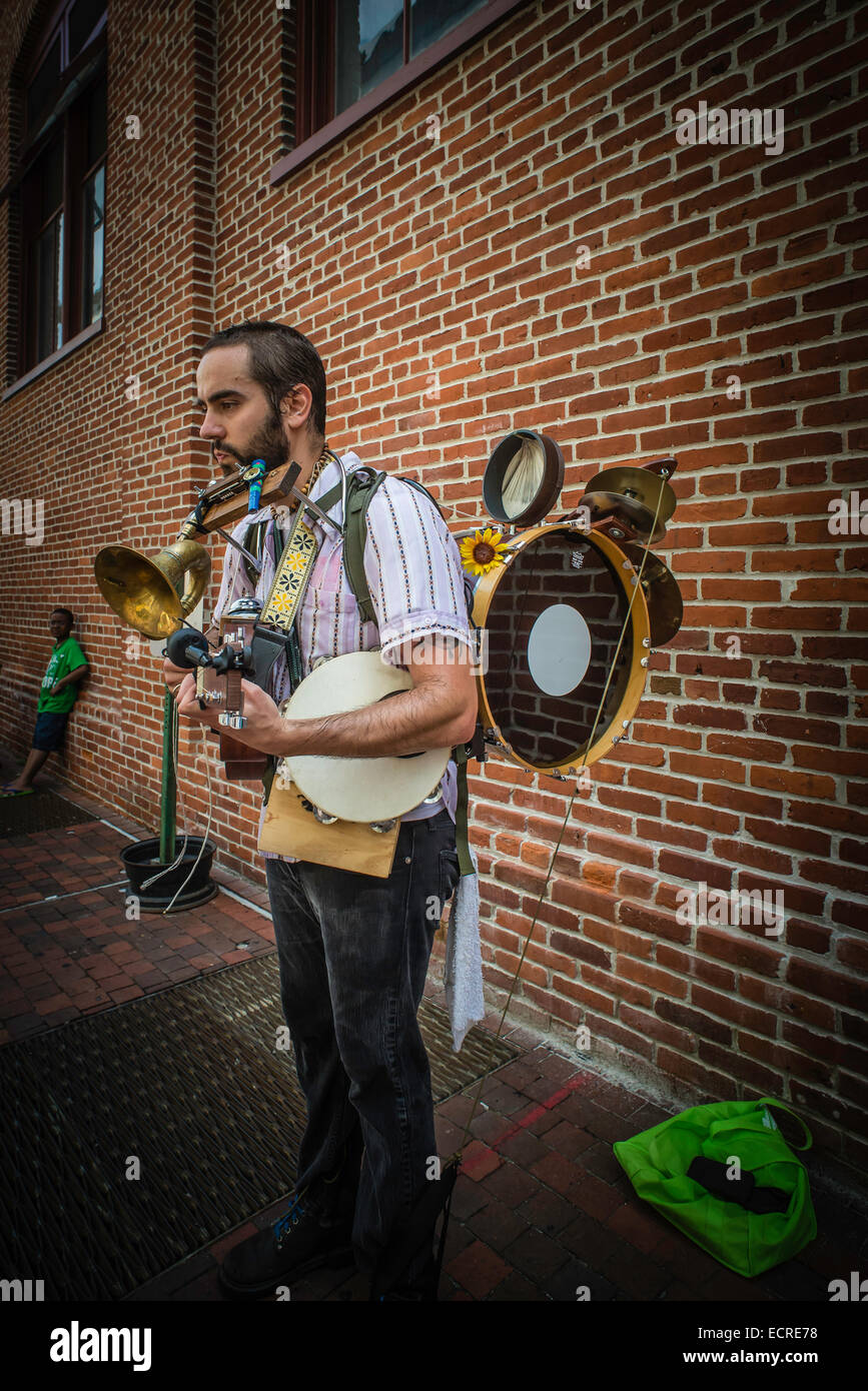 One Man Band Busker Street Stock Photos & One Man Band Busker Street ...