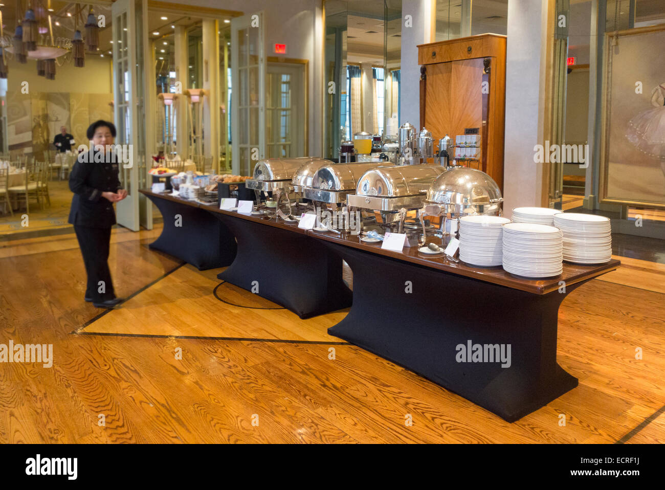 Employee dining room hi-res stock photography and images - Alamy