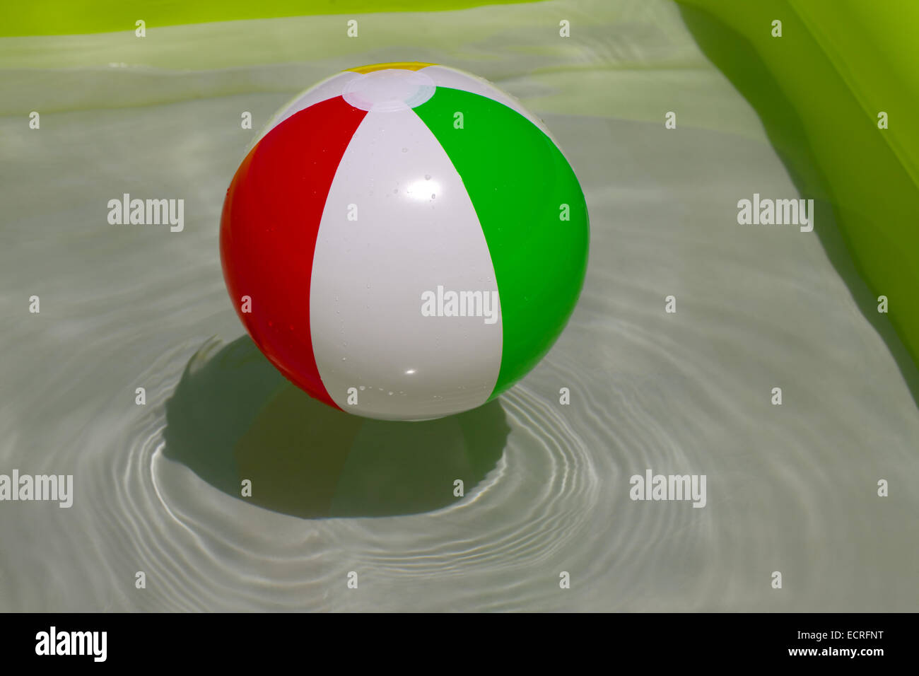 Beach ball splash hi-res stock photography and images - Alamy