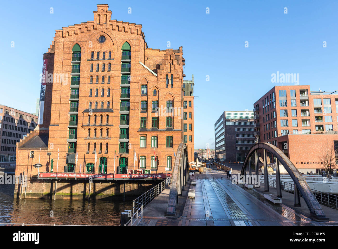Magdeburger bridge hi-res stock photography and images - Alamy