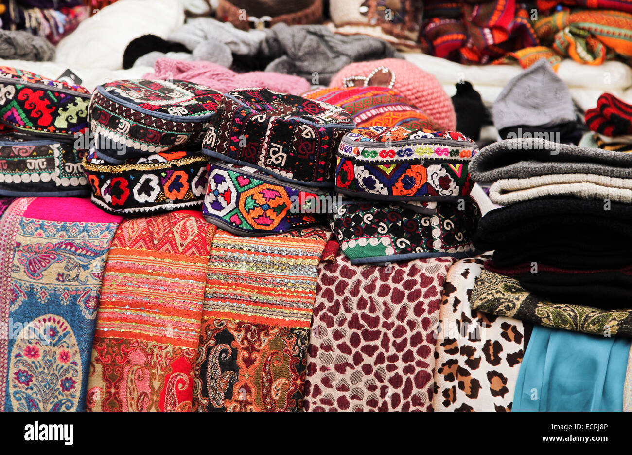 Traditional turkish headwear hi-res stock photography and images - Alamy