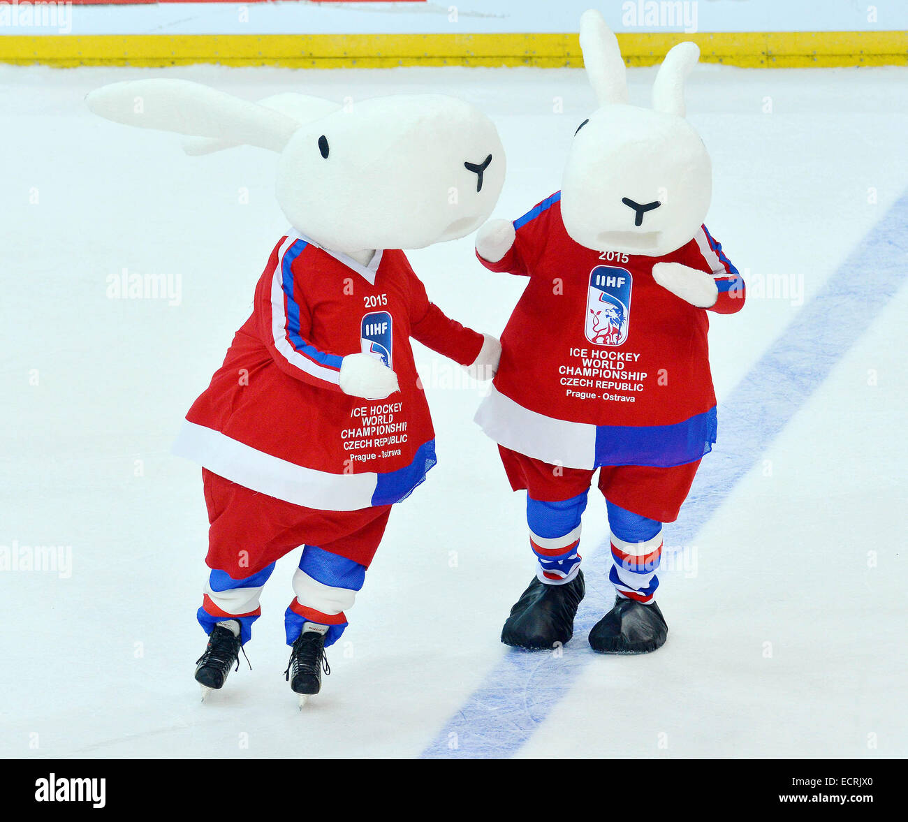 Prague, Czech Republic. 18th Dec, 2014. Bob and Bobek, Ice Hockey World ...