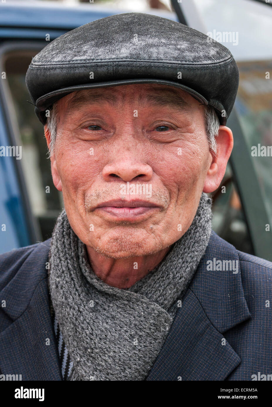 Vietnam man hi-res stock photography and images - Alamy