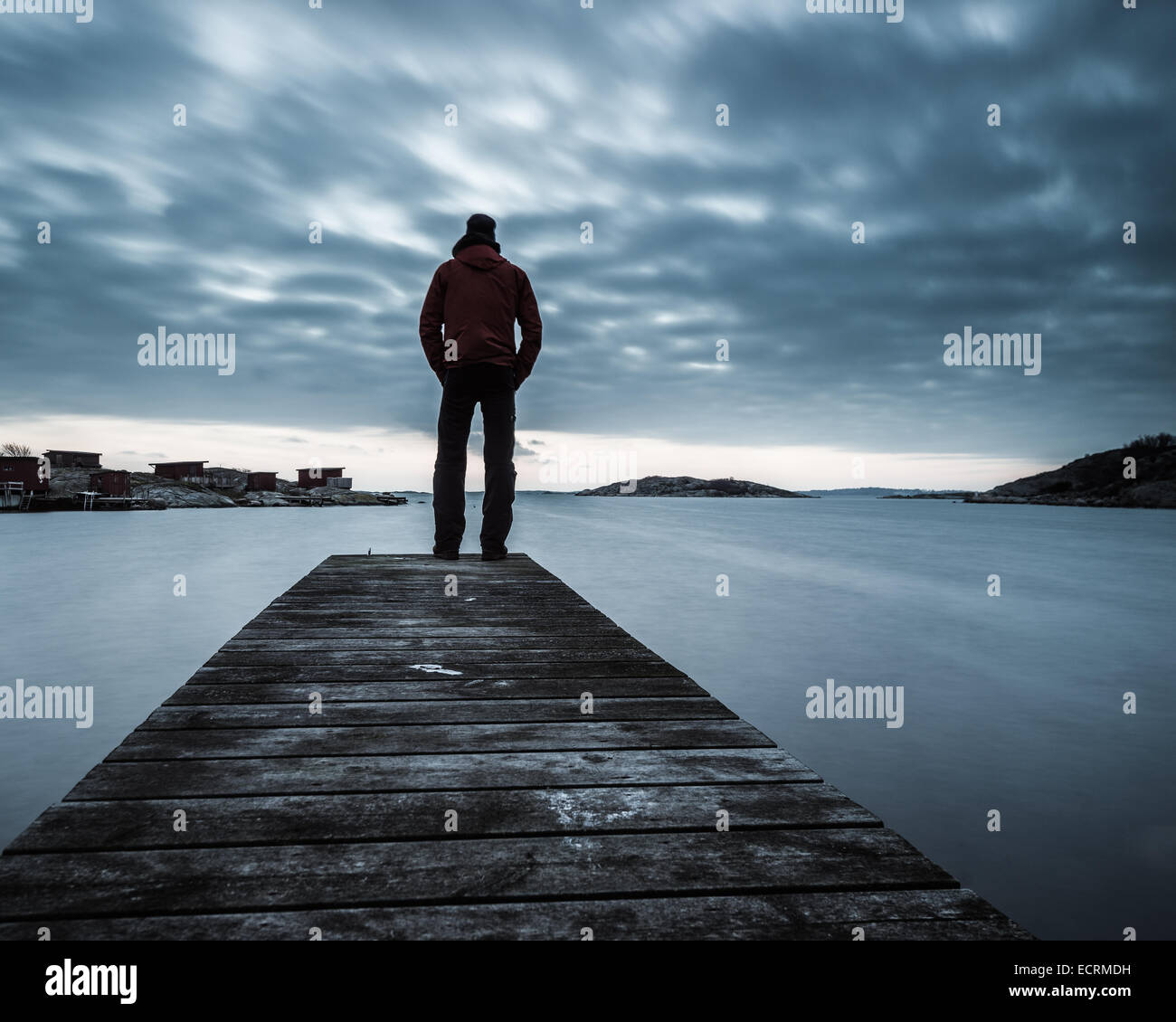 Dusk man buildings hi-res stock photography and images - Alamy