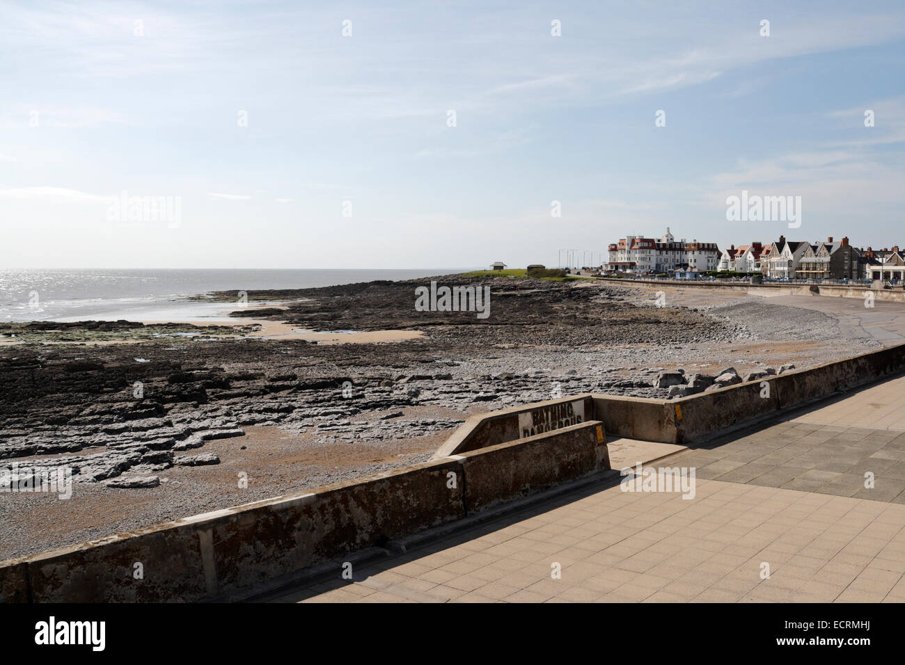Coastline resort hi-res stock photography and images - Alamy