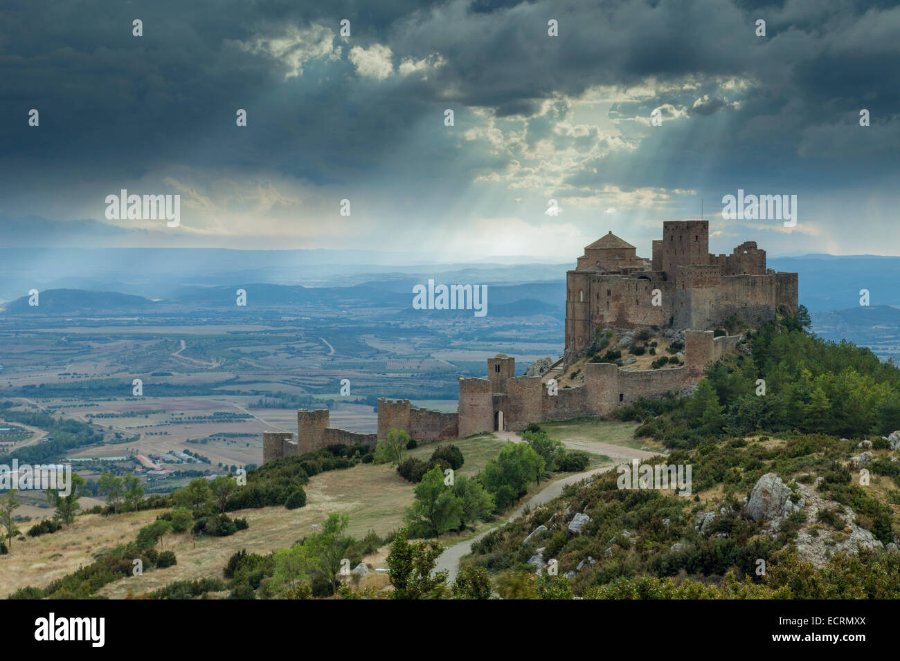 Heavy skies over Loarre castle, Aragon, Spain Stock Photo - Alamy