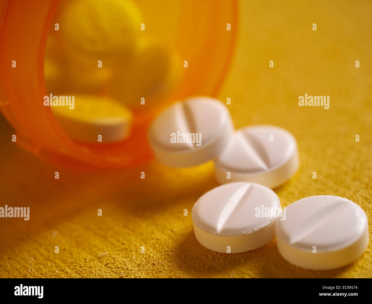 Endocet Oxycodone tablets with American packaging Stock Photo - Alamy