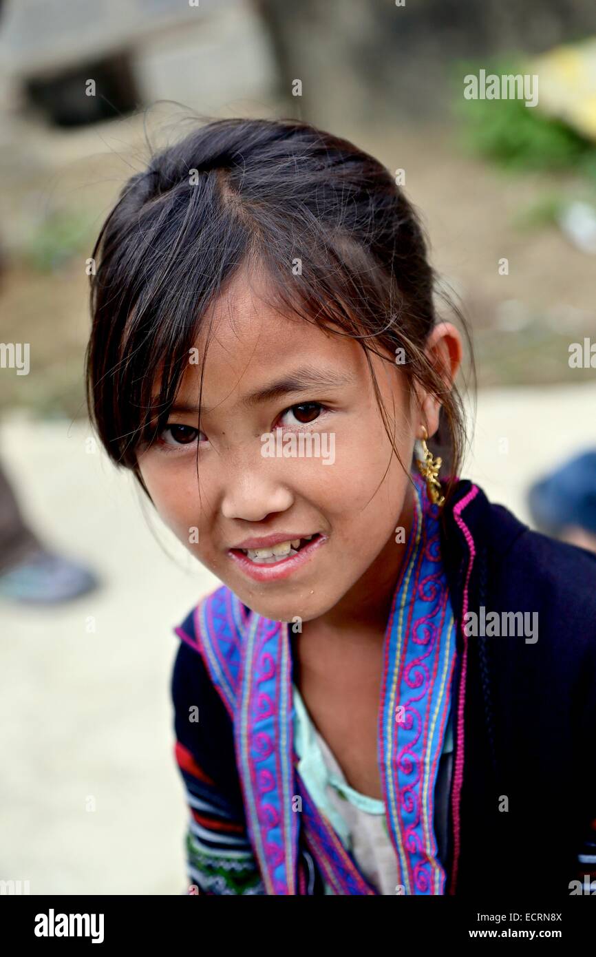 A Hmong child traditional clothes in the mountain region of Sapa Stock ...