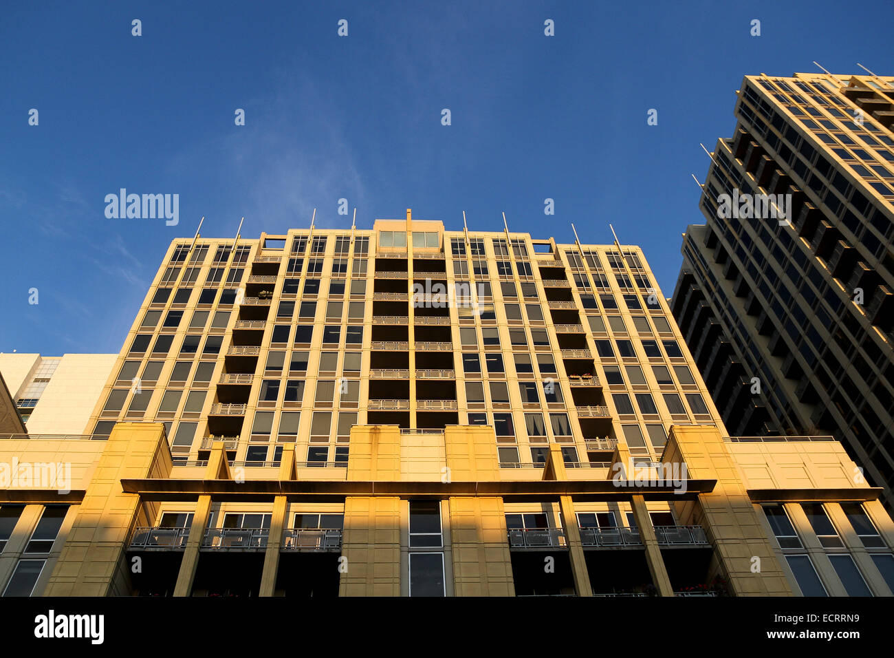 Montgomery ward building hi-res stock photography and images - Alamy