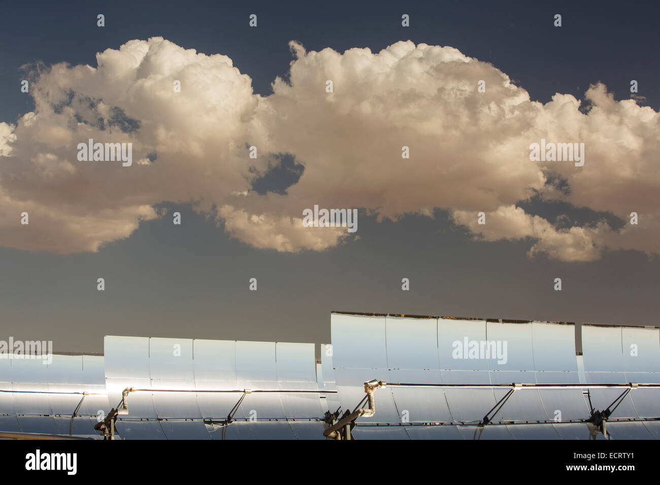 Kramer Junction,the world's second largest solar thermal power station ...