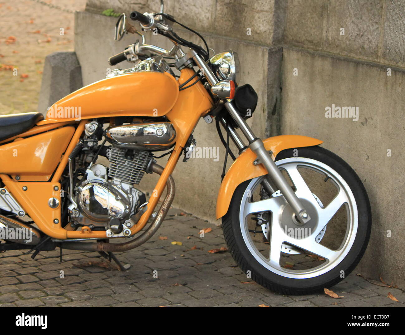 Chopper motorcycle frame hi-res stock photography and images - Alamy