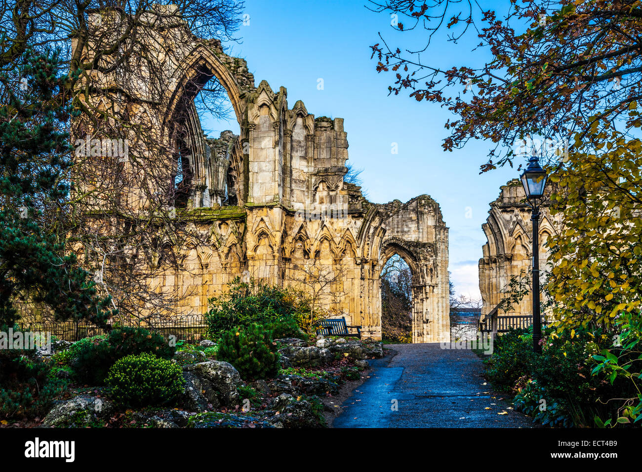 The ruins of St.Mary's Abbey in the Museum Gardens, York Stock Photo ...