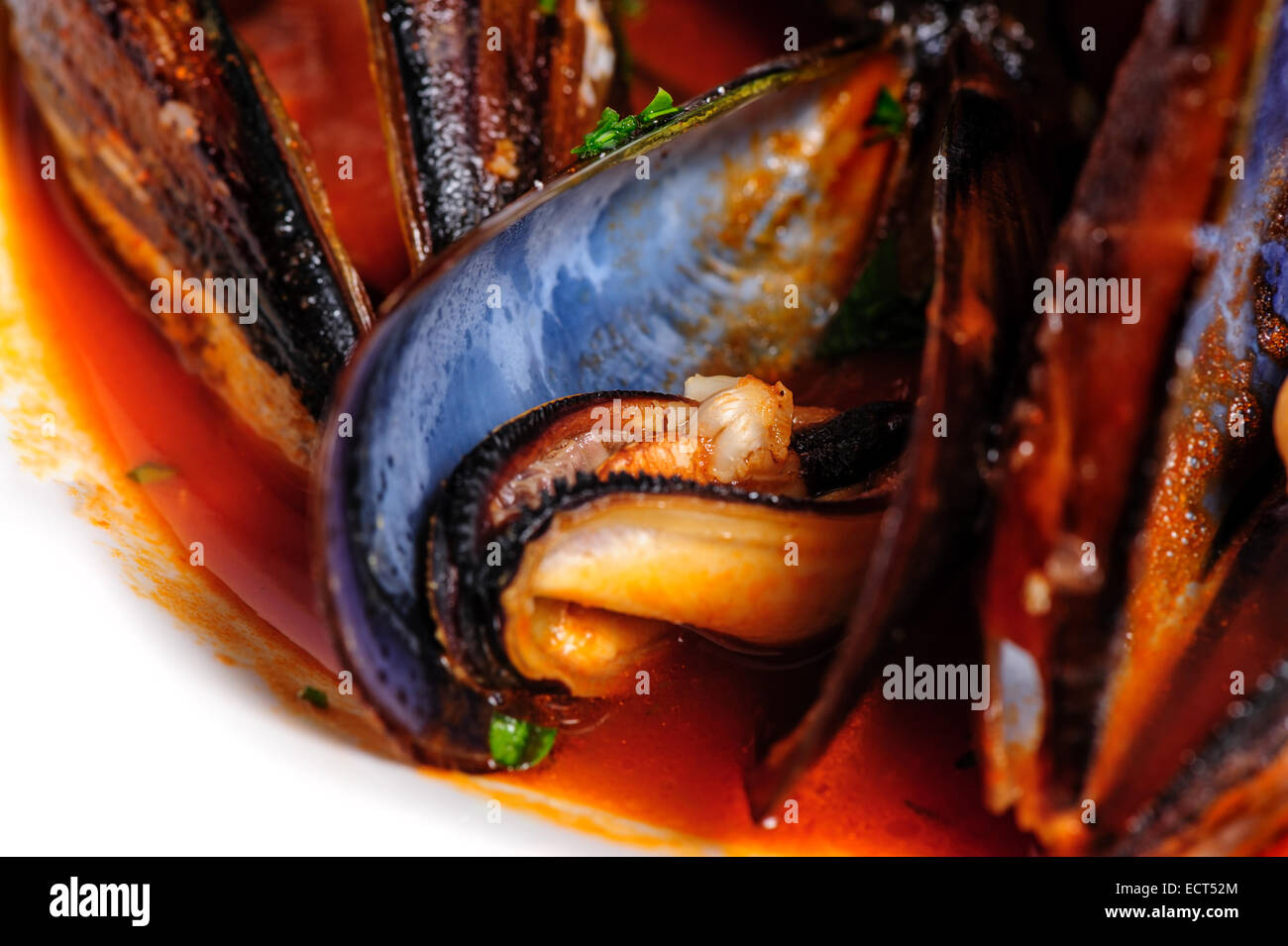 Mussels in italian rustic style Stock Photo - Alamy