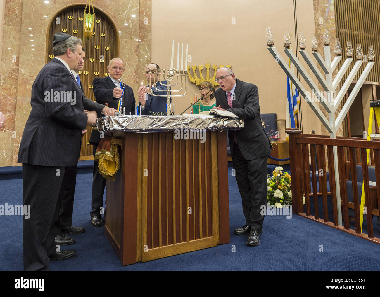 Two sanctuary leaders hi-res stock photography and images - Alamy