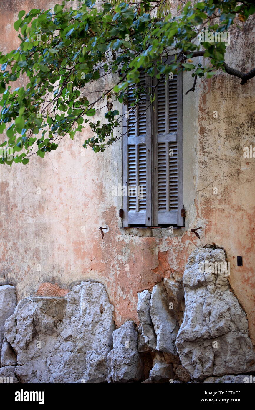 Medieval construction hi-res stock photography and images - Alamy