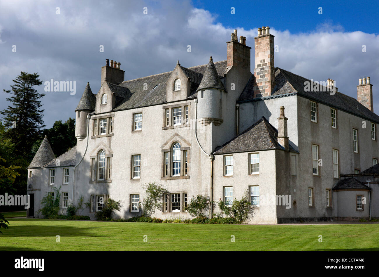 The beautiful scottish tower house of Leith Hall built in 1650 with its ...