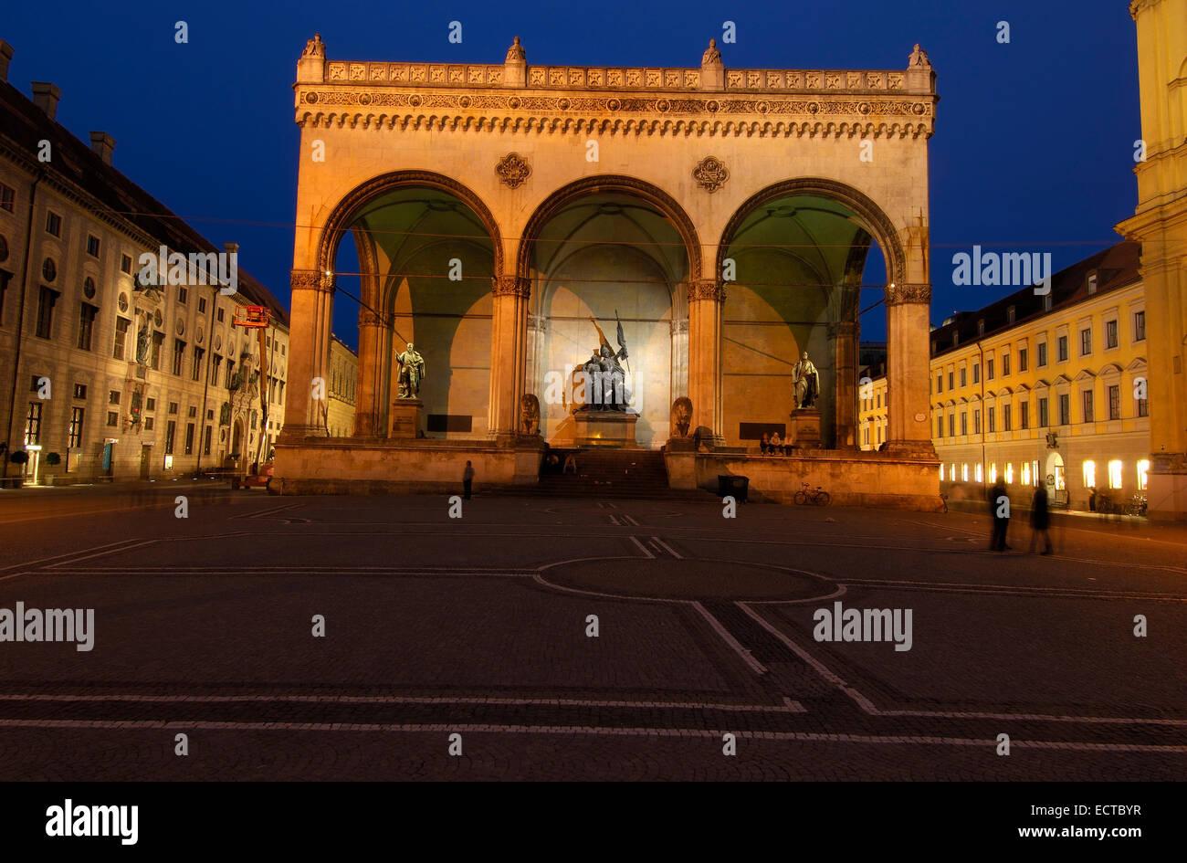 Munich, Feldherrnhalle, Odeonsplatz, Odeons Square, Bavaria, Germany ...