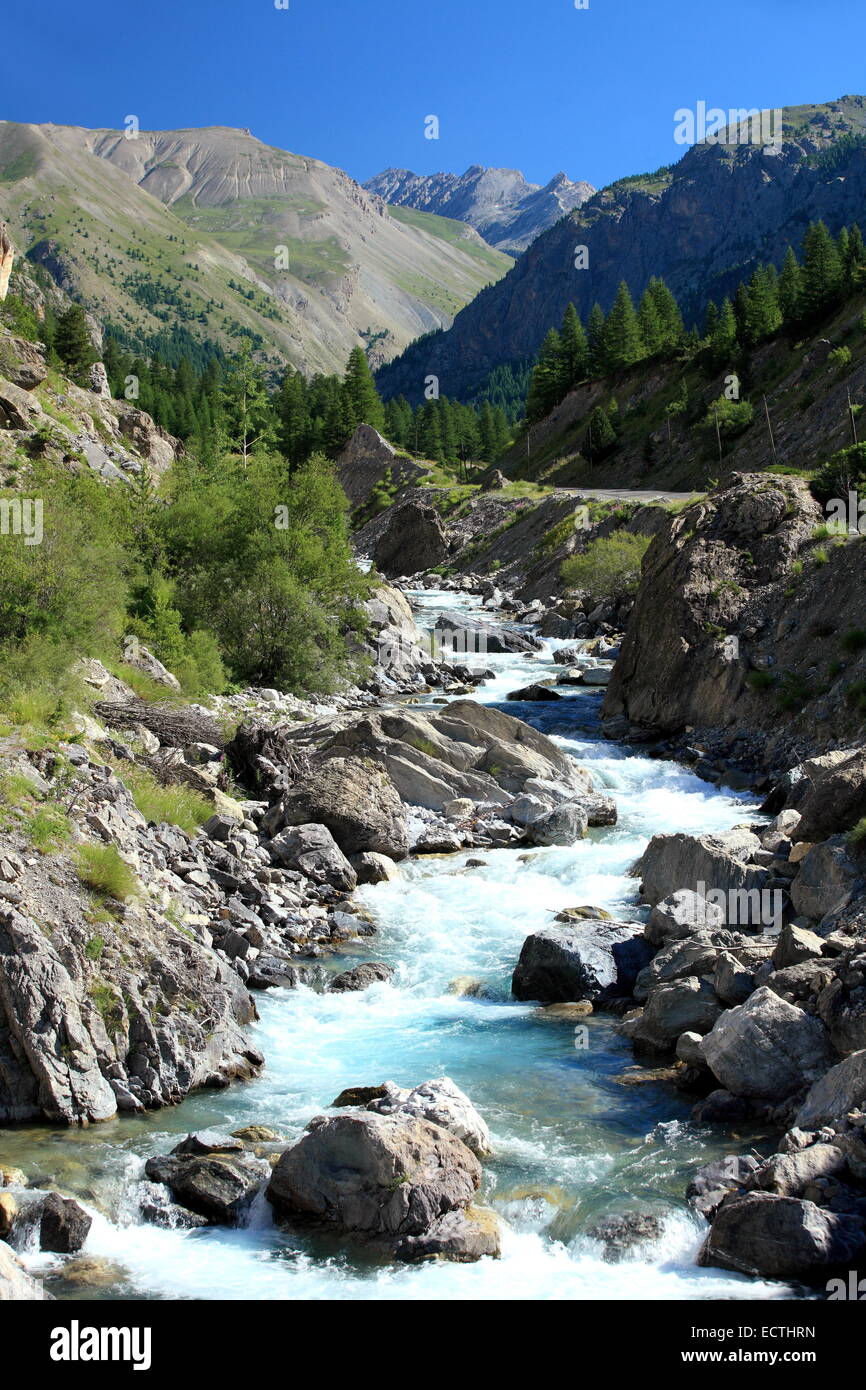 Wide valley river hi-res stock photography and images - Alamy