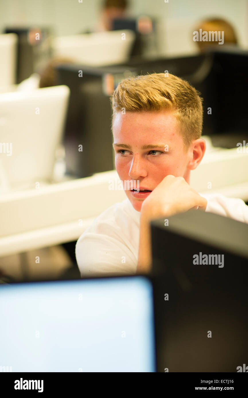 Ict class hi-res stock photography and images - Alamy