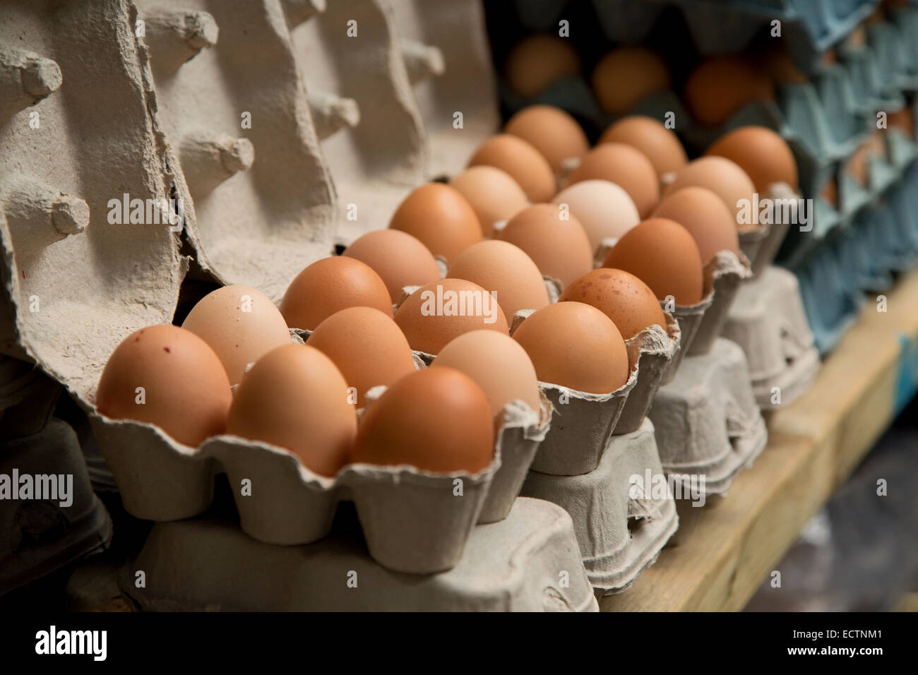 Farm shop eggs hi-res stock photography and images - Alamy